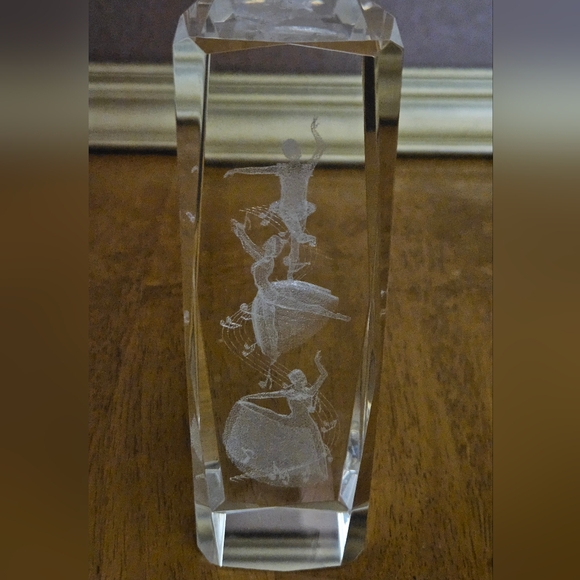 Art | Vintage 3d Etched Paperweight With Three Ballerina Dancers ...